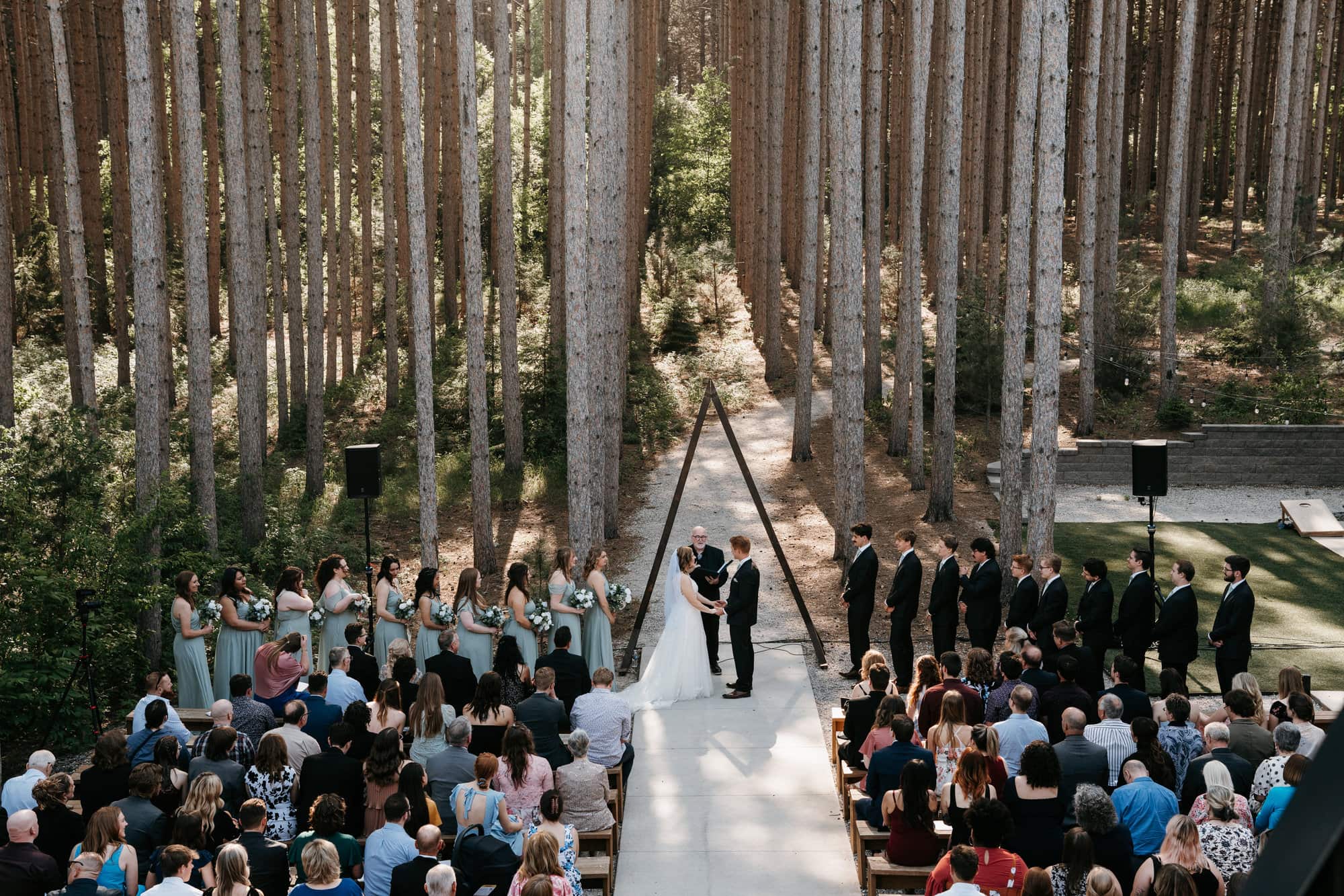 Outdoor wedding at Pinewood Weddings and Events - lullephoto.com